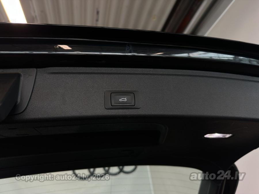 Melns Audi A4 2023 Tallina, ar dzinēja tilpumu 2.00 L un nobraukumu 88 tūkst. km par 28900 €, foto 13 vietnē AUTOMOTO.COM.LV