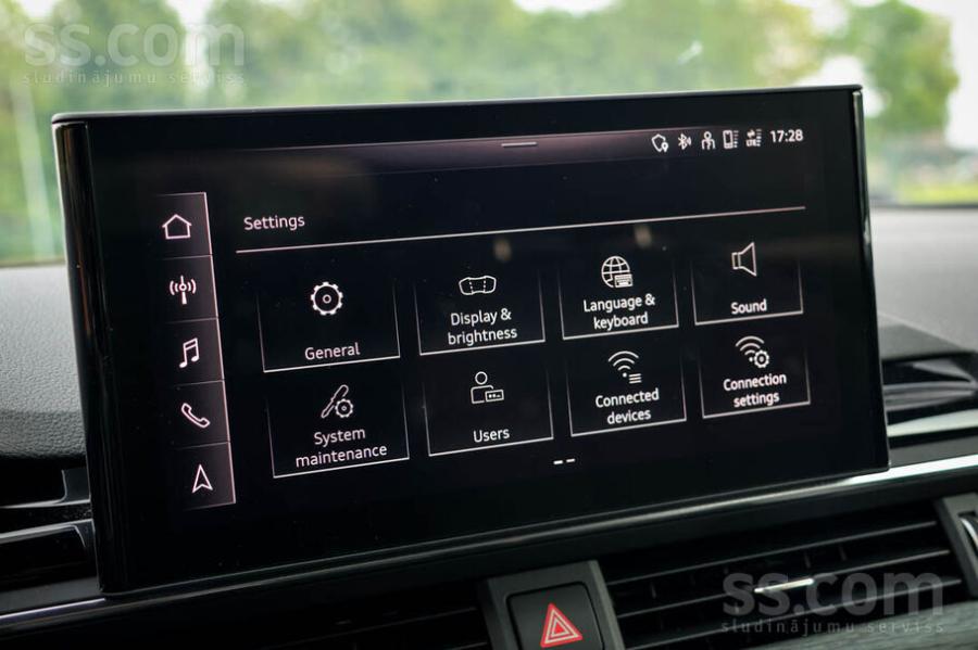 Melns Audi A4 2023 Tukums, ar dzinēja tilpumu 2.00 L un nobraukumu 190 tūkst. km par 18790 €, foto 17 vietnē AUTOMOTO.COM.LV
