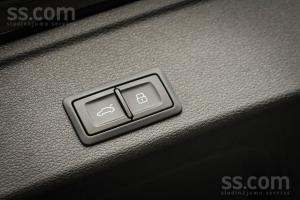 Melns Audi A4 2023 Tukums, ar dzinēja tilpumu 2.00 L un nobraukumu 190 tūkst. km par 18790 €, foto 24 vietnē AUTOMOTO.COM.LV