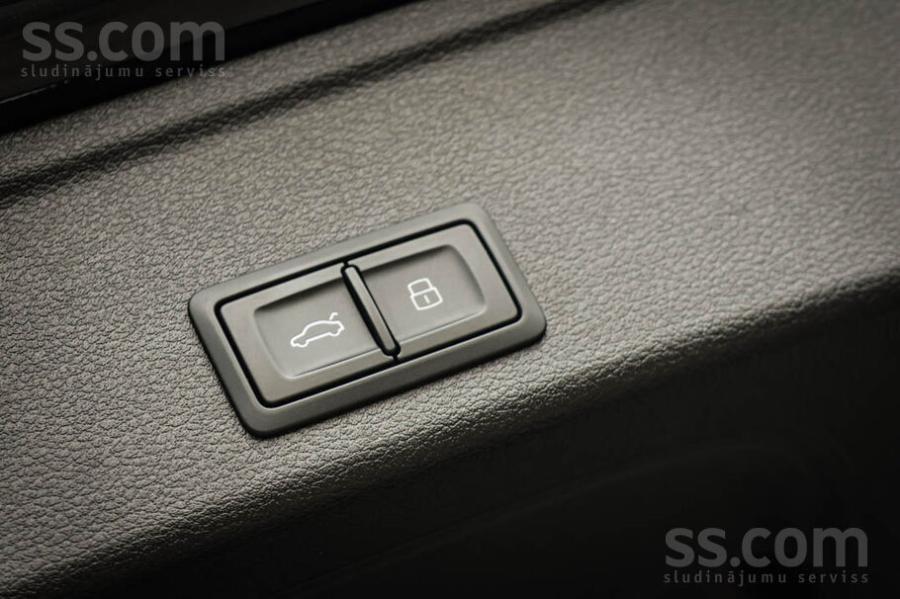 Melns Audi A4 2023 Tukums, ar dzinēja tilpumu 2.00 L un nobraukumu 190 tūkst. km par 18790 €, foto 24 vietnē AUTOMOTO.COM.LV