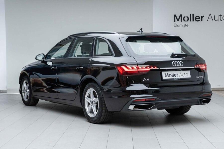 Melns Audi A4 2023 Peetri, ar dzinēja tilpumu 2.00 L un nobraukumu 90 tūkst. km par 22900 €, foto 5 vietnē AUTOMOTO.COM.LV