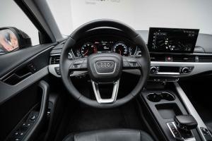 Melns Audi A4 2023 Peetri, ar dzinēja tilpumu 2.00 L un nobraukumu 90 tūkst. km par 22900 €, foto 9 vietnē AUTOMOTO.COM.LV