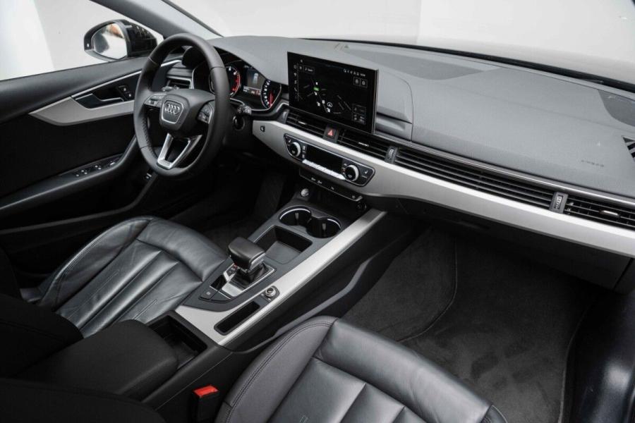 Melns Audi A4 2023 Peetri, ar dzinēja tilpumu 2.00 L un nobraukumu 90 tūkst. km par 22900 €, foto 11 vietnē AUTOMOTO.COM.LV
