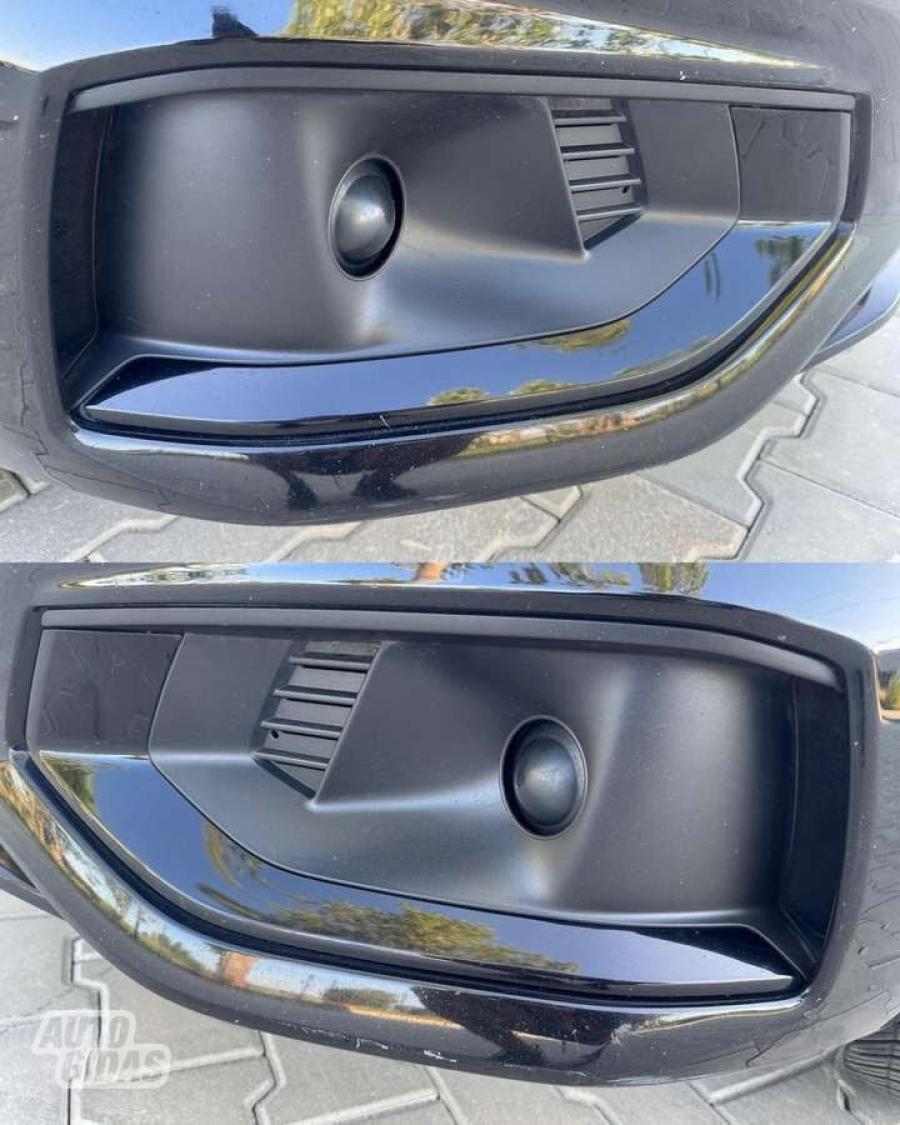 Black Audi A4 2023 in Vilnius, with an engine capacity of 2.00 L and mileage of 253 thousand km for 20300 €, photo 37 on AUTOMOTO.COM.LV