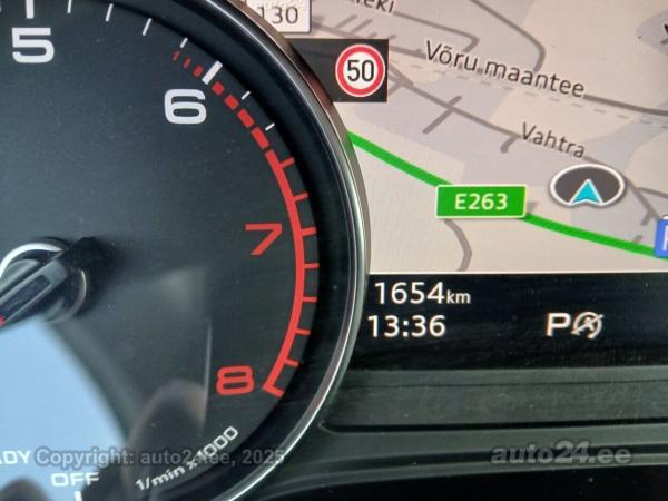 Melns Audi A4 2024 Tartu, ar dzinēja tilpumu 2.00 L un nobraukumu 2 tūkst. km par 28900 €, foto 11 vietnē AUTOMOTO.COM.LV