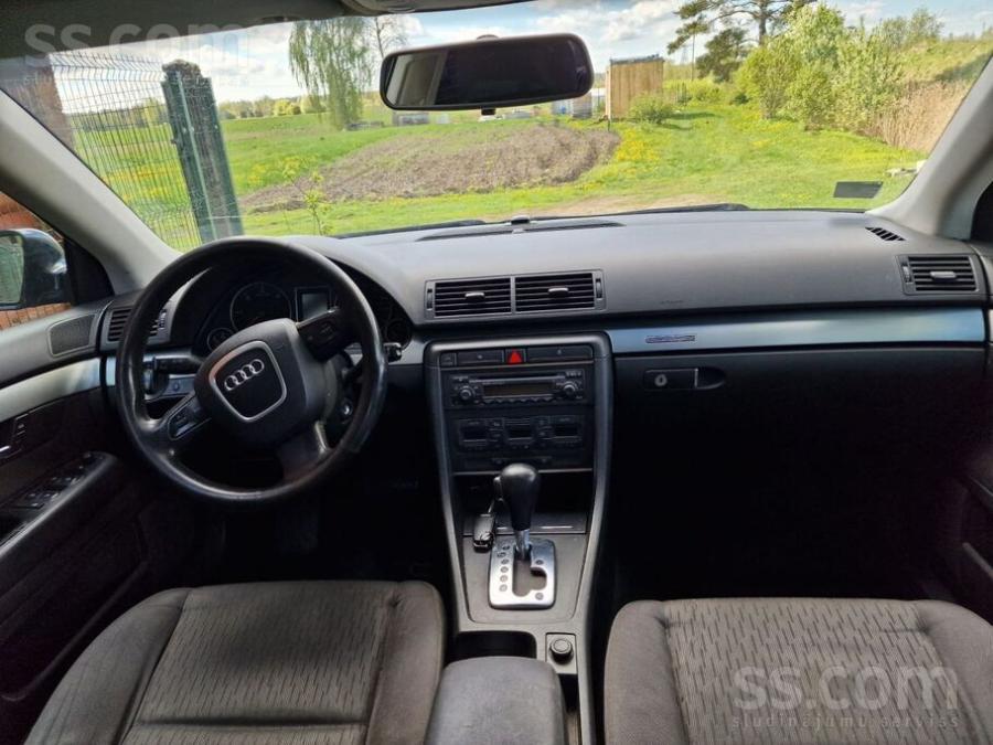 Melns Audi A4 2025 Rīga, ar dzinēja tilpumu 3.00 L un nobraukumu 407 tūkst. km par 1800 €, foto 3 vietnē AUTOMOTO.COM.LV