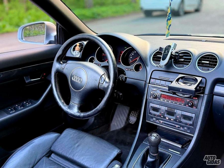 Blue Audi A4 2004 in Kaunas, with an engine capacity of 2.50 L and mileage of 306 thousand km for 2590 €, photo 17 on AUTOMOTO.COM.LV