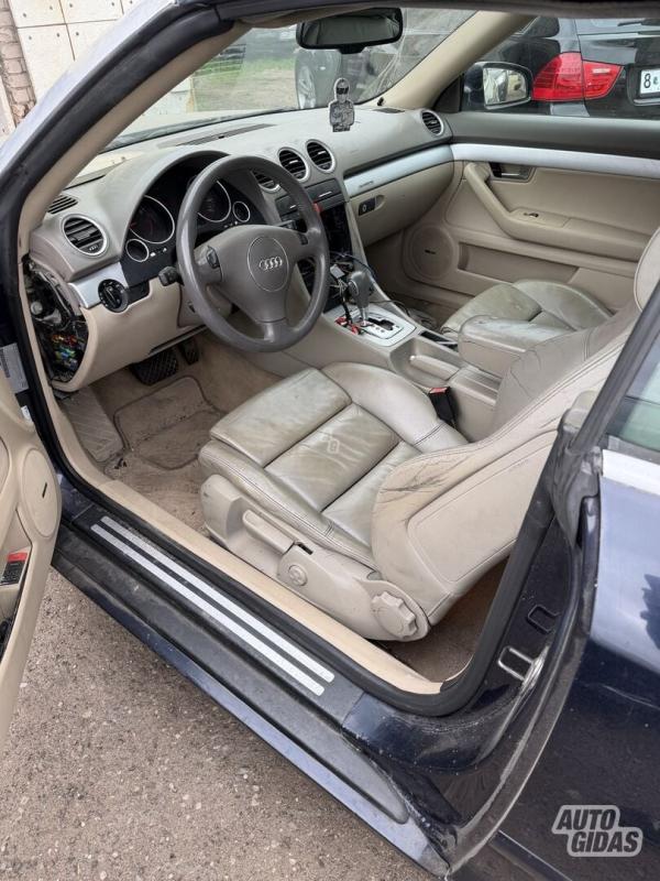 Blue Audi A4 2004 in Vilnius, with an engine capacity of 3.00 L and mileage of 265 thousand km for 2200 €, photo 4 on AUTOMOTO.COM.LV