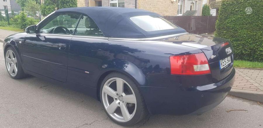 Blue Audi A4 2004 in Panevezys, with an engine capacity of 2.50 L and mileage of 266 thousand km for 3300 €, photo 9 on AUTOMOTO.COM.LV