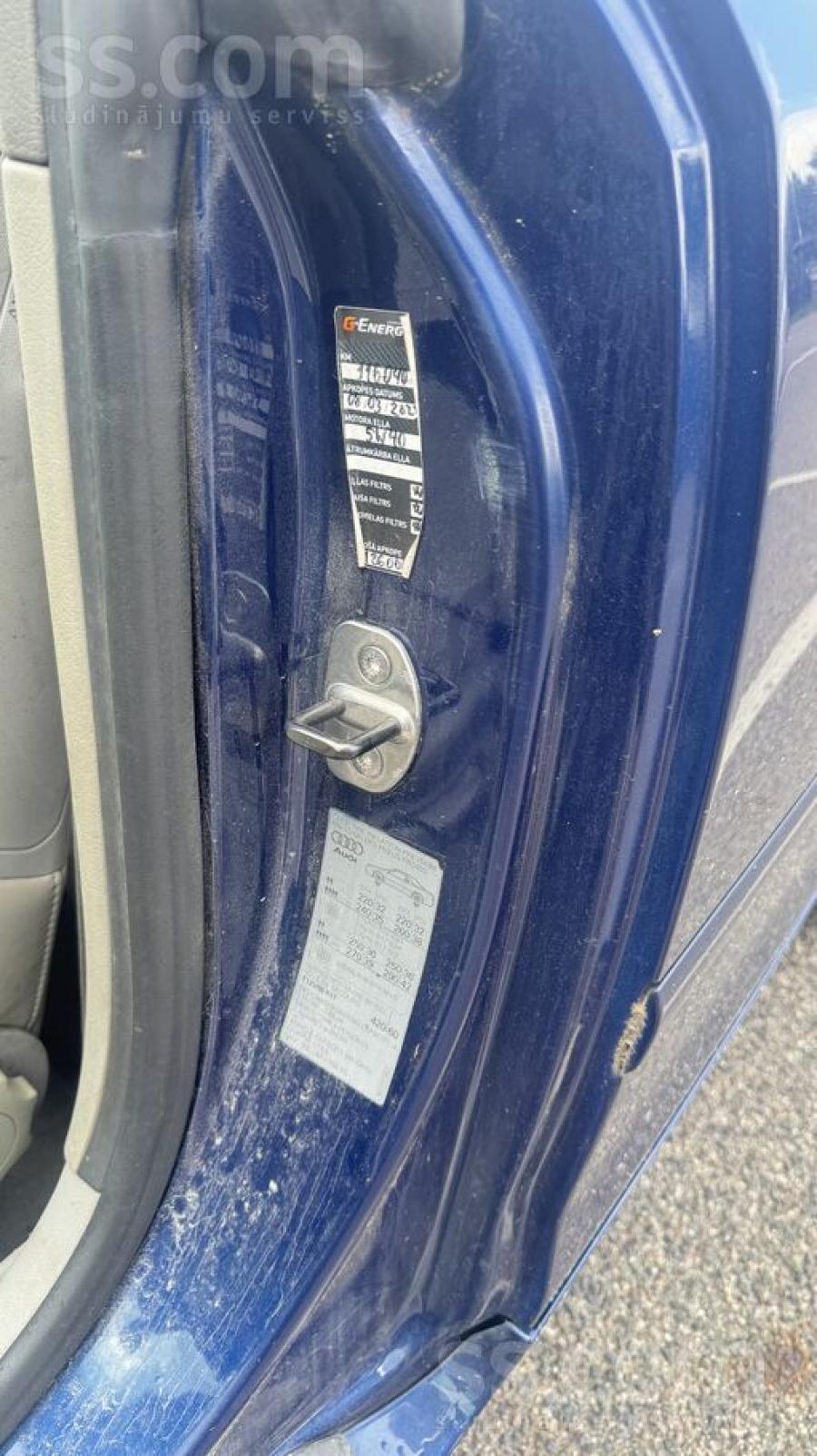 Blue Audi A4 2004 in Riga, with an engine capacity of 1.80 L and mileage of 127 thousand km for 2950 €, photo 11 on AUTOMOTO.COM.LV