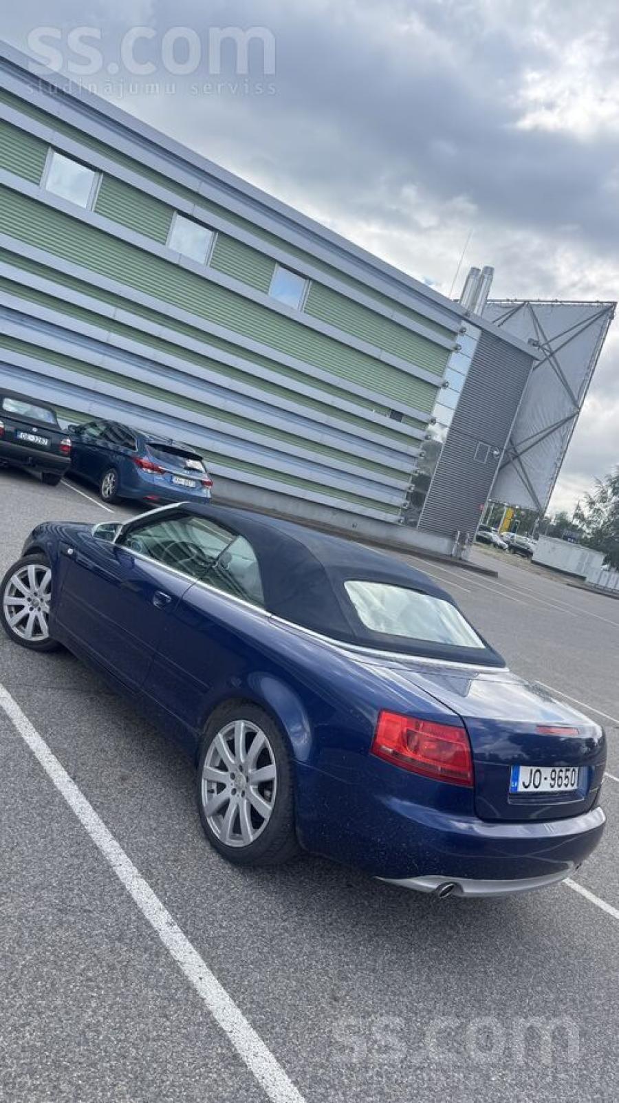 Zils Audi A4 2004 Rīga, ar dzinēja tilpumu 1.80 L un nobraukumu 127 tūkst. km par 2950 €, foto 17 vietnē AUTOMOTO.COM.LV