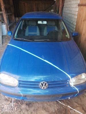 Blue Audi A4 1996 in Lazdijai, with an engine capacity of 1.90 L and mileage of 350 thousand km for 400 €, photo 3 on AUTOMOTO.COM.LV
