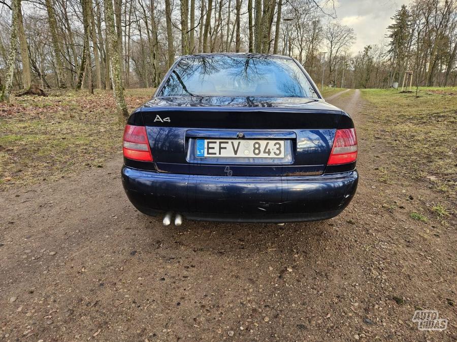 Blue Audi A4 1995 in Prienai, with an engine capacity of 1.90 L and mileage of 394 thousand km for 1000 €, photo 5 on AUTOMOTO.COM.LV