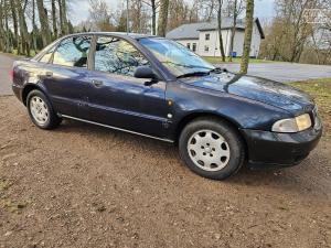 Blue Audi A4 1995 in Prienai, with an engine capacity of 1.90 L and mileage of 394 thousand km for 1000 €, photo 8 on AUTOMOTO.COM.LV