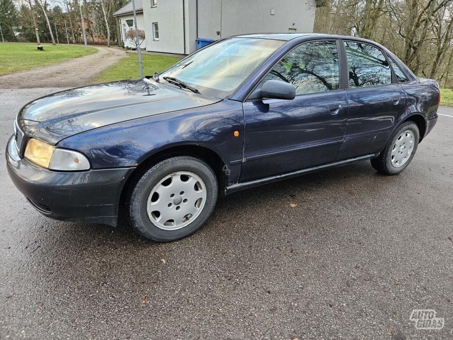 Blue Audi A4 1995 in Prienai, with an engine capacity of 1.90 L and mileage of 394 thousand km for 950 €, photo 3 on AUTOMOTO.COM.LV