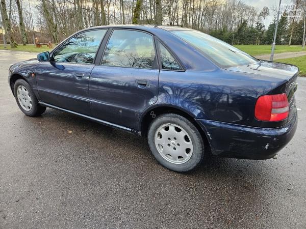 Blue Audi A4 1995 in Prienai, with an engine capacity of 1.90 L and mileage of 394 thousand km for 950 €, photo 7 on AUTOMOTO.COM.LV