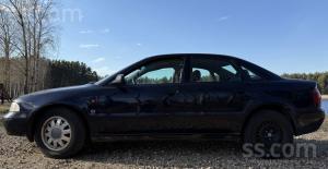 Zils Audi A4 1995 Rīga, ar dzinēja tilpumu 1.80 L un nobraukumu 303 tūkst. km par 1050 €, foto 3 vietnē AUTOMOTO.COM.LV