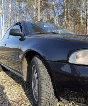 Zils Audi A4 1995 Rīga, ar dzinēja tilpumu 1.80 L un nobraukumu 303 tūkst. km par 1050 €, foto 9 vietnē AUTOMOTO.COM.LV