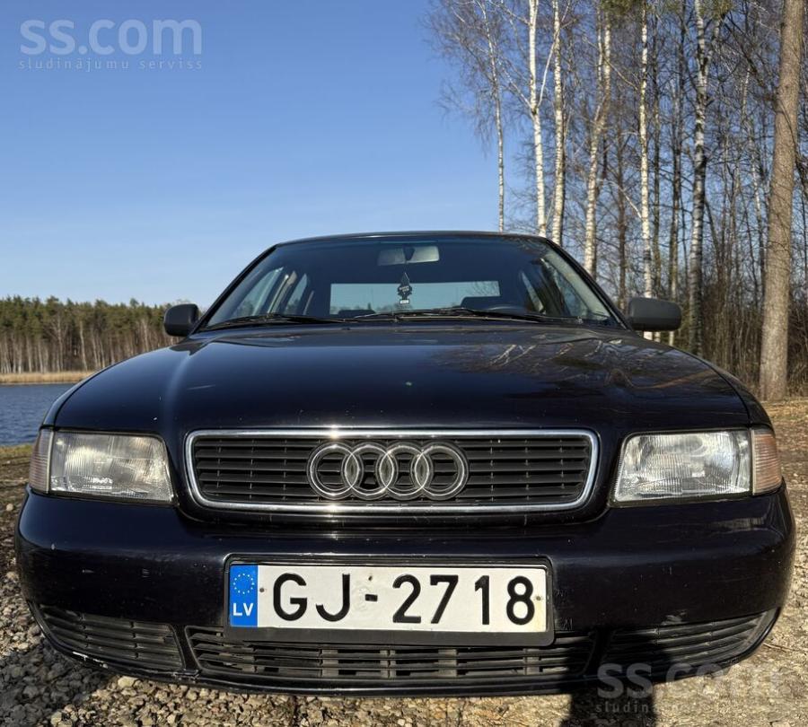 Zils Audi A4 1995 Rīga, ar dzinēja tilpumu 1.80 L un nobraukumu 303 tūkst. km par 1050 €, foto 10 vietnē AUTOMOTO.COM.LV