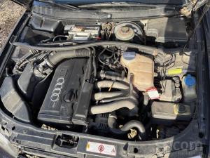Zils Audi A4 1995 Rīga, ar dzinēja tilpumu 1.80 L un nobraukumu 303 tūkst. km par 1050 €, foto 11 vietnē AUTOMOTO.COM.LV