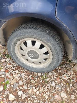 Zils Audi A4 1995 Cēsis, ar dzinēja tilpumu 1.60 L un nobraukumu 321 tūkst. km par 350 €, foto 9 vietnē AUTOMOTO.COM.LV