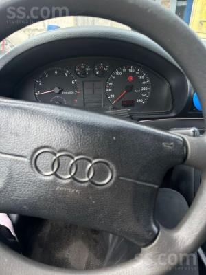 Zils Audi A4 1995 Bauska, ar dzinēja tilpumu 1.90 L un nobraukumu 400 tūkst. km par 1100 €, foto 11 vietnē AUTOMOTO.COM.LV