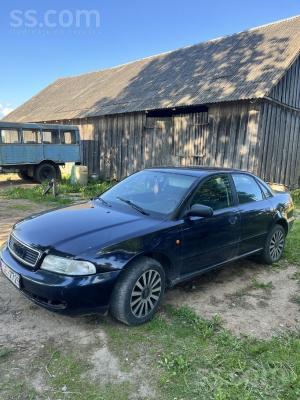 Zils Audi A4 1996 Rēzekne, ar dzinēja tilpumu 1.60 L un nobraukumu 0 tūkst. km par 650 €, foto  vietnē AUTOMOTO.COM.LV