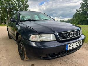 Zils Audi A4 1996 Cēsis, ar dzinēja tilpumu 1.60 L un nobraukumu 375 tūkst. km par 350 €, foto 5 vietnē AUTOMOTO.COM.LV