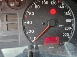 Zils Audi A4 1996 Daugavpils, ar dzinēja tilpumu 1.90 L un nobraukumu 358 tūkst. km par 900 €, foto 8 vietnē AUTOMOTO.COM.LV