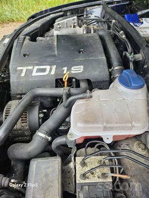 Zils Audi A4 1996 Daugavpils, ar dzinēja tilpumu 1.90 L un nobraukumu 358 tūkst. km par 900 €, foto 12 vietnē AUTOMOTO.COM.LV
