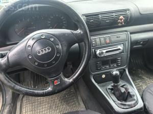 Zils Audi A4 1996 Rīga, ar dzinēja tilpumu 1.80 L un nobraukumu 382 tūkst. km par 1500 €, foto 7 vietnē AUTOMOTO.COM.LV