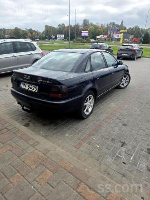Zils Audi A4 1996 Jēkabpils, ar dzinēja tilpumu 1.90 L un nobraukumu 368 tūkst. km par 1550 €, foto 4 vietnē AUTOMOTO.COM.LV