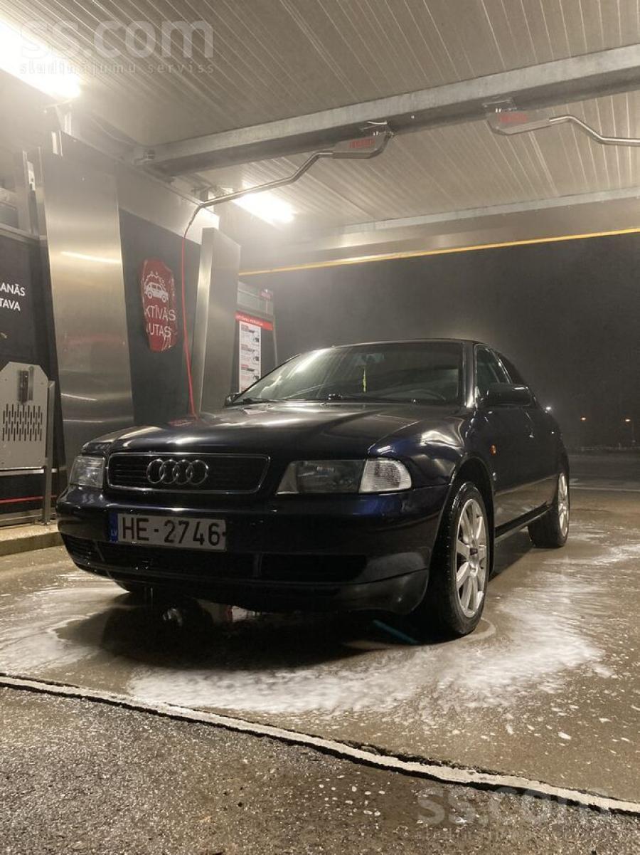 Blue Audi A4 1996 in Aizkraukle, with an engine capacity of 1.80 L and mileage of 317 thousand km for 900 €, photo 3 on AUTOMOTO.COM.LV