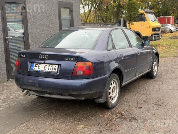 Zils Audi A4 1996 Rīga, ar dzinēja tilpumu 1.90 L un nobraukumu 0 tūkst. km par 500 €, foto 6 vietnē AUTOMOTO.COM.LV