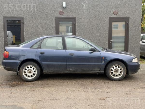 Zils Audi A4 1996 Rīga, ar dzinēja tilpumu 1.90 L un nobraukumu 0 tūkst. km par 500 €, foto 7 vietnē AUTOMOTO.COM.LV