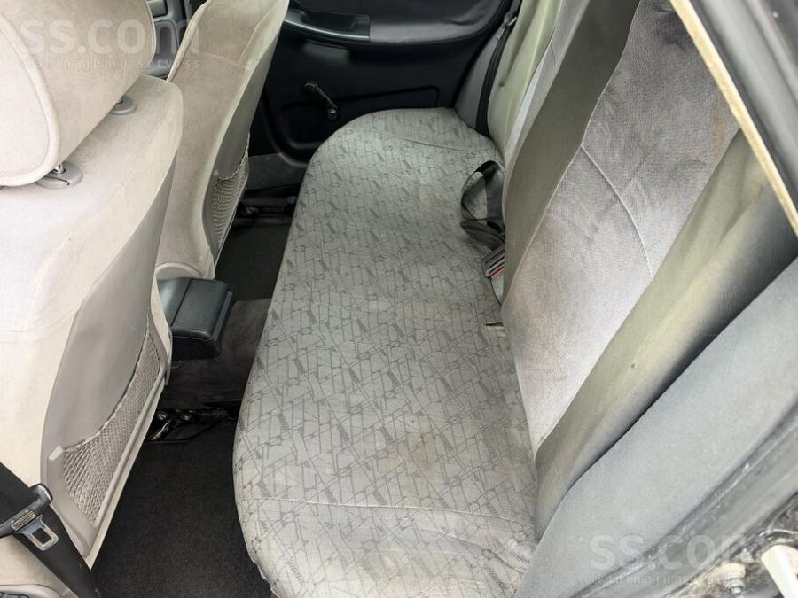 Zils Audi A4 1996 Rīga, ar dzinēja tilpumu 1.90 L un nobraukumu 0 tūkst. km par 500 €, foto 11 vietnē AUTOMOTO.COM.LV