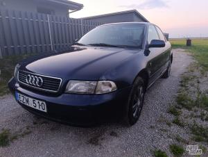 Zils Audi A4 1997 Pakruojis, ar dzinēja tilpumu 1.60 L un nobraukumu 309 tūkst. km par 420 €, foto  vietnē AUTOMOTO.COM.LV