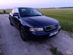 Blue Audi A4 1997 in Pakruojis, with an engine capacity of 1.60 L and mileage of 309 thousand km for 420 €, photo 3 on AUTOMOTO.COM.LV