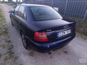 Blue Audi A4 1997 in Pakruojis, with an engine capacity of 1.60 L and mileage of 309 thousand km for 420 €, photo 4 on AUTOMOTO.COM.LV