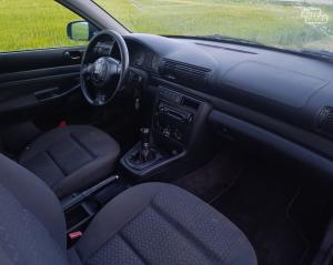 Blue Audi A4 1997 in Pakruojis, with an engine capacity of 1.60 L and mileage of 309 thousand km for 420 €, photo 6 on AUTOMOTO.COM.LV