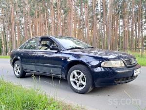 Синий Ауди А4 1997 в Рига, объемом двигателя 1.60 л и пробегом 292 тыс. км за 780 €, фото 4 на AUTOMOTO.COM.LV