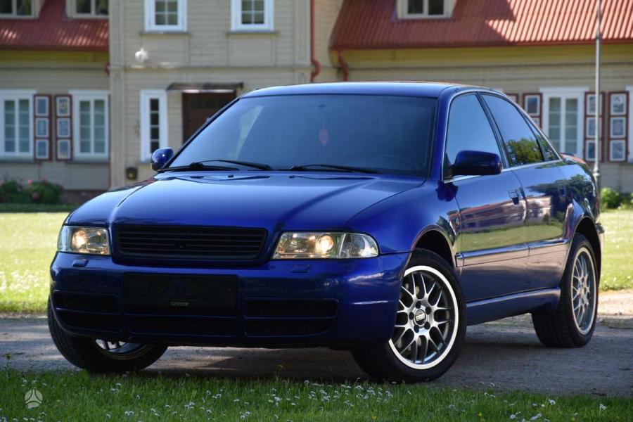 Zils Audi A4 1997 Rokiškis, ar dzinēja tilpumu 1.90 L un nobraukumu 580 tūkst. km par 5250 €, foto 1 vietnē AUTOMOTO.COM.LV