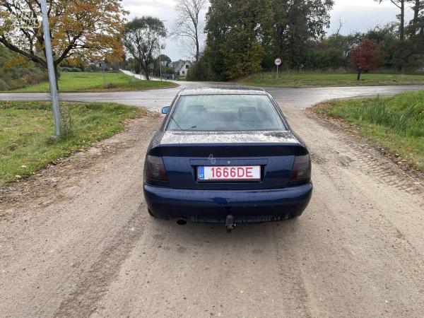 Blue Audi A4 1997 in Kaisiadorys, with an engine capacity of 1.80 L and mileage of 215 thousand km for 950 €, photo 4 on AUTOMOTO.COM.LV