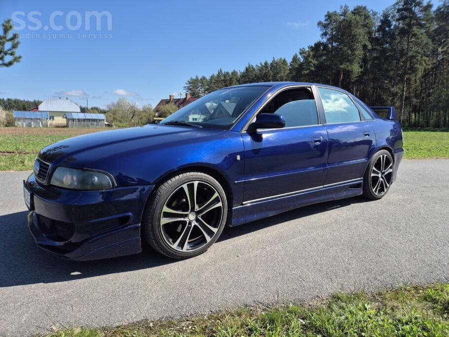 Blue Audi A4 1998 in Riga, with an engine capacity of 1.80 L and mileage of 313 thousand km for 1500 €, photo 1 on AUTOMOTO.COM.LV