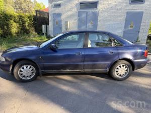 Zils Audi A4 1998 Jūrmala, ar dzinēja tilpumu 1.80 L un nobraukumu 320 tūkst. km par 1000 €, foto 6 vietnē AUTOMOTO.COM.LV