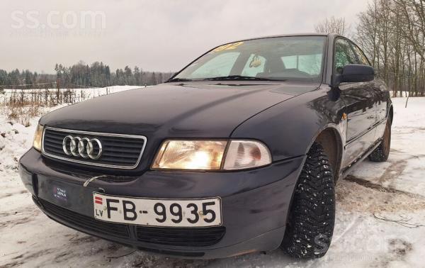 Blue Audi A4 1998 in Cesis, with an engine capacity of 1.60 L and mileage of 251 thousand km for 320 €, photo 1 on AUTOMOTO.COM.LV