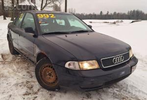 Blue Audi A4 1998 in Cesis, with an engine capacity of 1.60 L and mileage of 251 thousand km for 320 €, photo 3 on AUTOMOTO.COM.LV