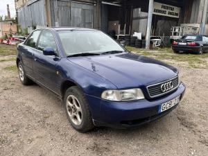 Blue Audi A4 1998 in Vilkaviskis, with an engine capacity of 1.60 L and mileage of 230 thousand km for 370 €, photo 5 on AUTOMOTO.COM.LV