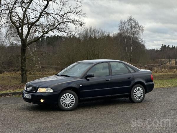 Zils Audi A4 1999 Bauska, ar dzinēja tilpumu 1.90 L un nobraukumu 288 tūkst. km par 2000 €, foto 2 vietnē AUTOMOTO.COM.LV