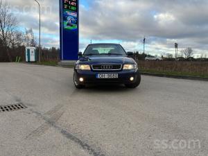 Zils Audi A4 1999 Jelgava, ar dzinēja tilpumu 1.90 L un nobraukumu 375 tūkst. km par 3550 €, foto 2 vietnē AUTOMOTO.COM.LV